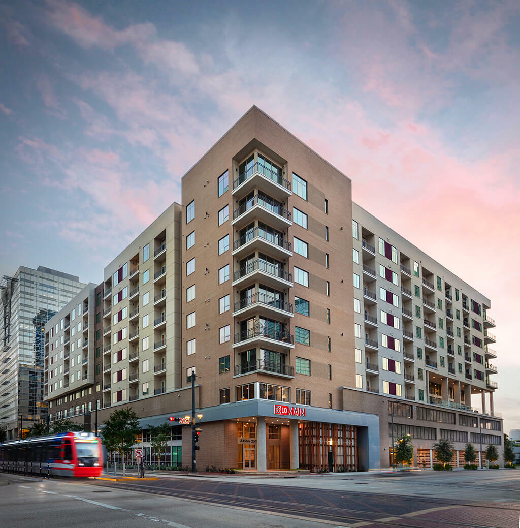 Downtown Houston, TX Apartments for Rent | 1810 Main | Home